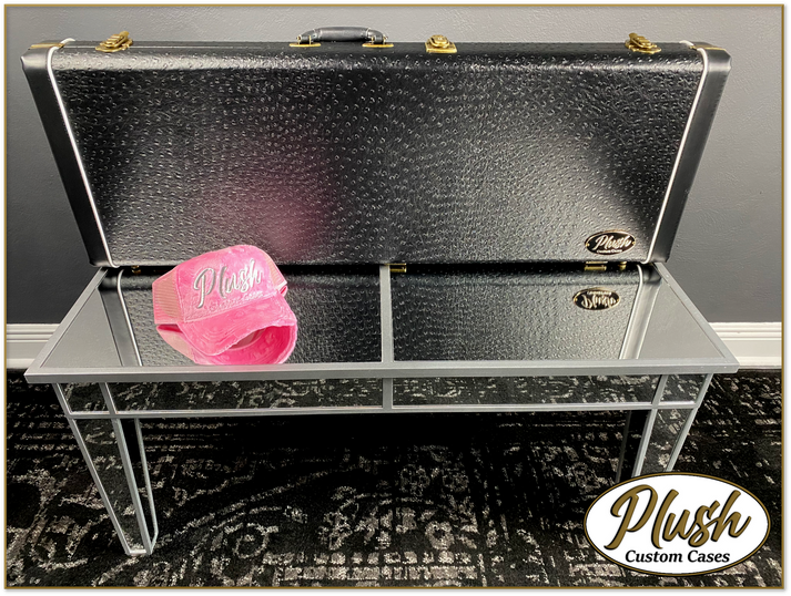 PlushCaster Tele®/Strat® Custom Guitar Case Black Ostrich with Green F ...